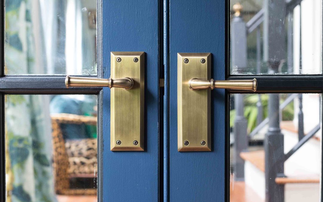 Secure Your Home: Double Door Lock Installation 2025